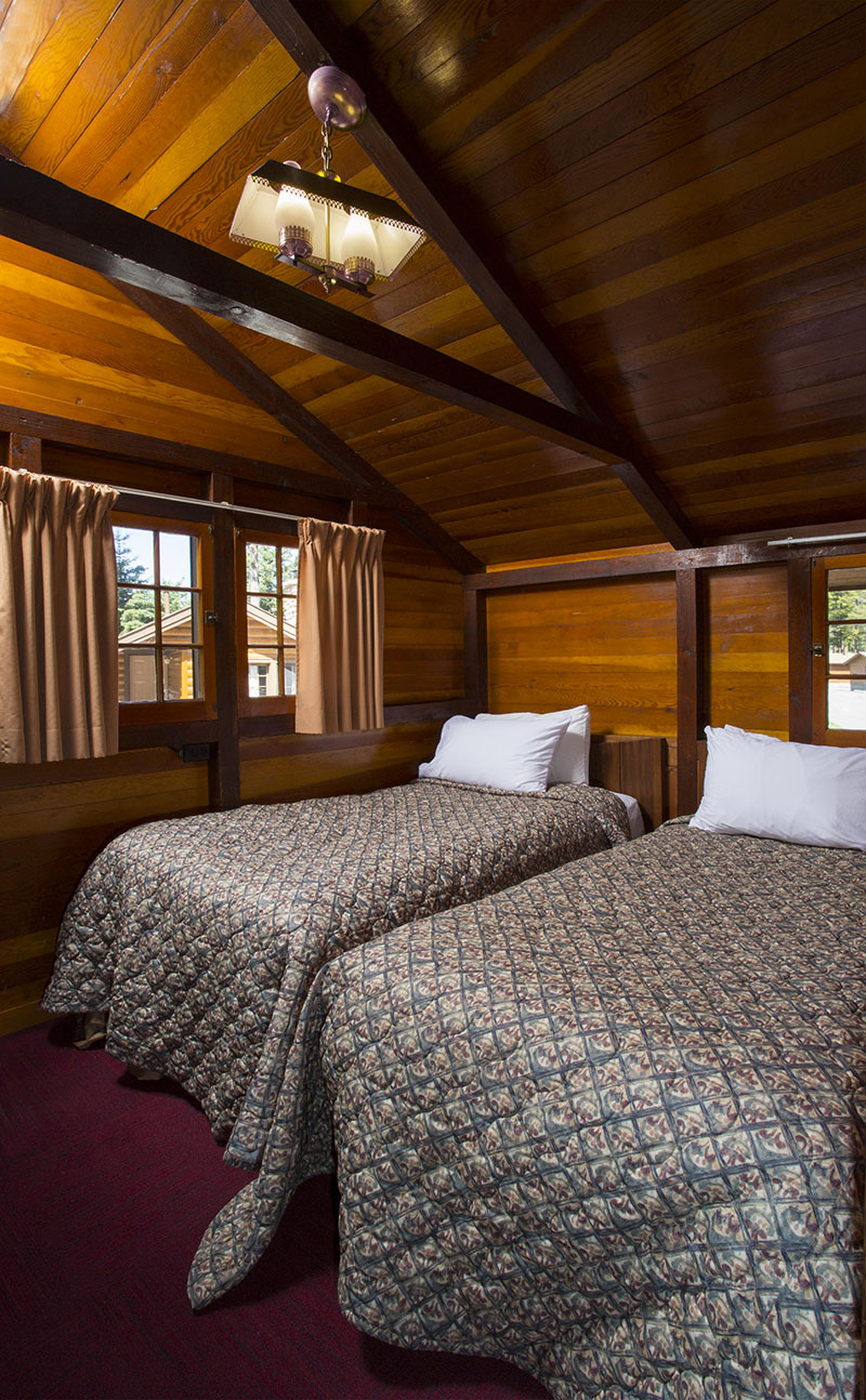 Jasper Riverfront Chalet for 4 & 6 Becker’s Chalets